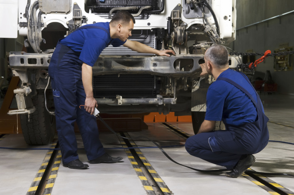 Forensic & Human Factors Examination of Motor Vehicle Accidents. - CED ...